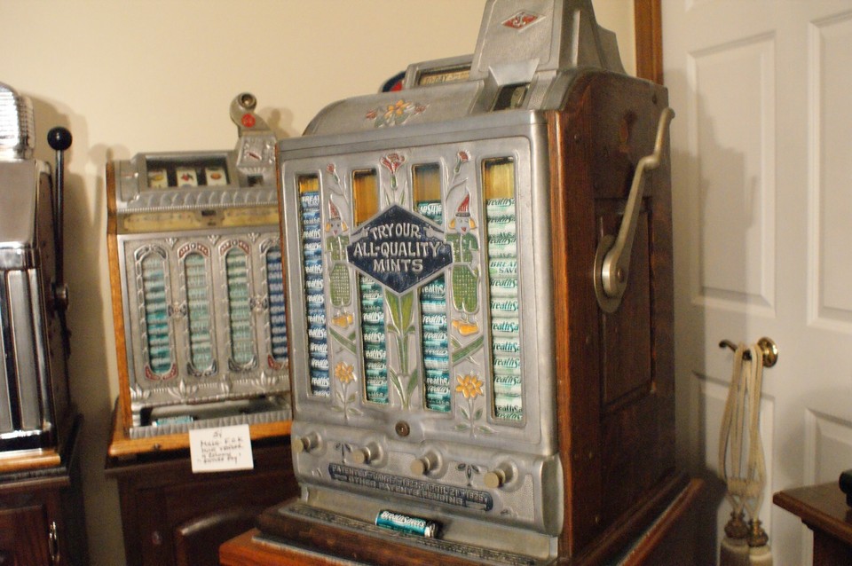 Antique Jennings 5 Cent Quality Mint slot machine 4 column 1930 | eBay