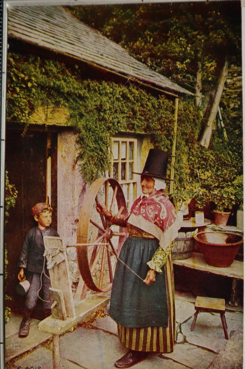Traditional Welsh Clothing