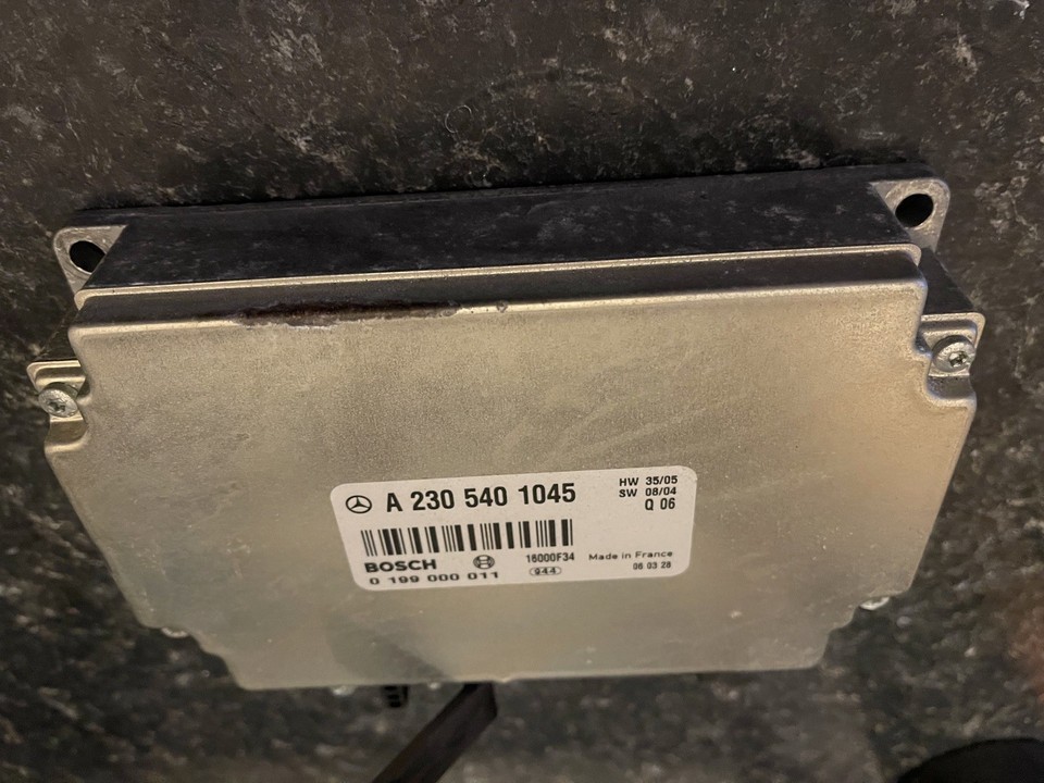 Mercedes SL R230 BCM BATTERY CONTROL BATTERY CONTROL MODULE A2305401045 ...