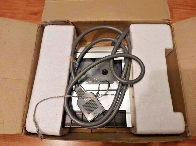 Commodore 1530 C2n Datasette Unit Cassette Tape Computer for sale ...