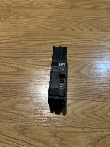 Q12100 Square D 100 Amp 2 Pole Circuit Breaker Type Q1 120/240 VAC 100A ...