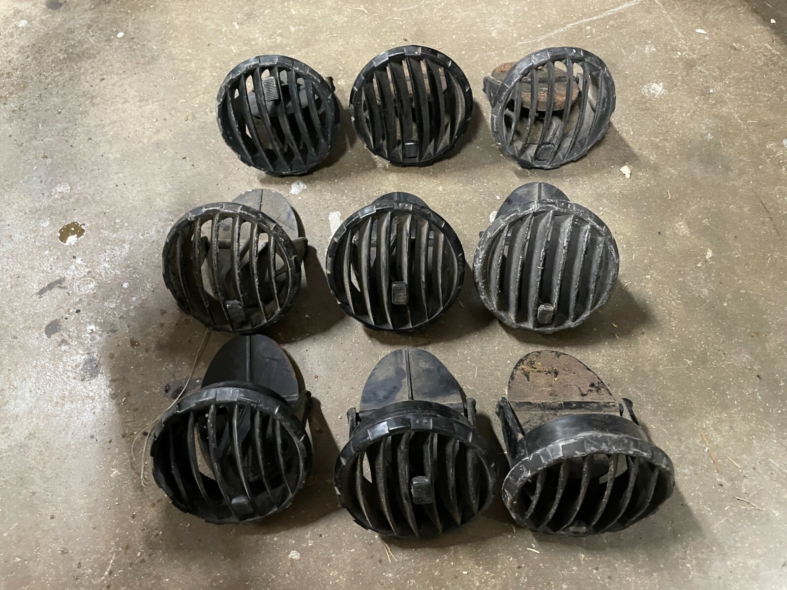 ONE OEM GERMAN 1968-1979 VW BUS DASH AIR VENT 211259471 VOLKSWAGEN TYPE ...