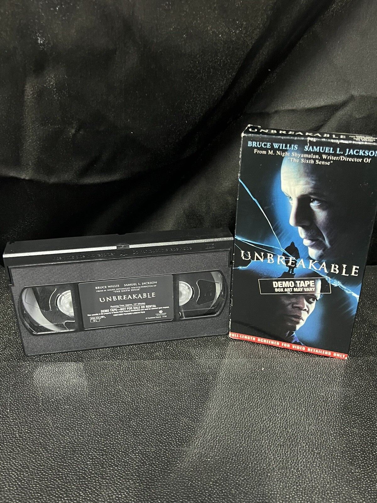 Unbreakable VHS Tape Bruce Willis Samuel L. Jackson Ex-Blockbuster | eBay