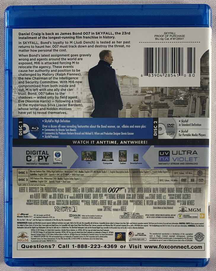 Skyfall (Blu-ray/DVD, 2-Disc Set, Includes Digital Copy UltraViolet ...