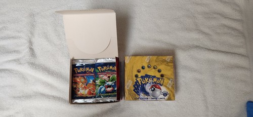 1999 1st Edition French Base Set Pokemon Booster Pack | eBay