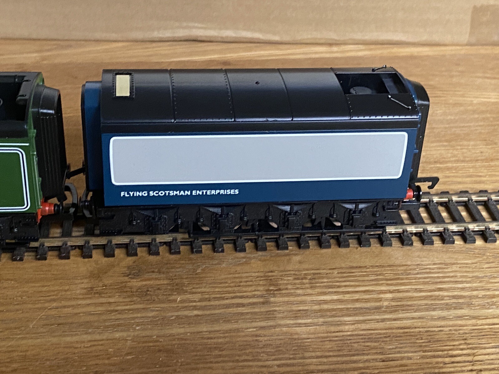 Stunning Hornby R098 Flying Scotsman Enterprises Two Tenders + three ...