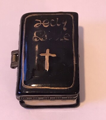 Boxes - Porcelain Cross