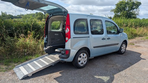 2011 Renault Kangoo Petrol Automatic Wheelchair Accessible Disabled ...