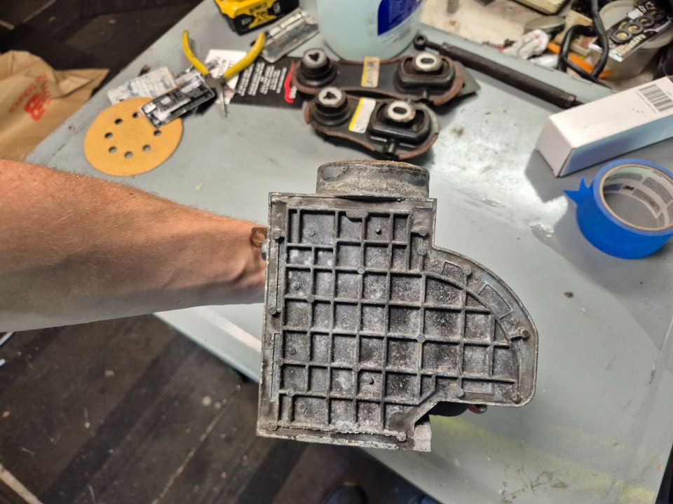 Porsche 944 MAF Mass Air Flow Sensor BOSCH 0280202028 94460612100 83 ...