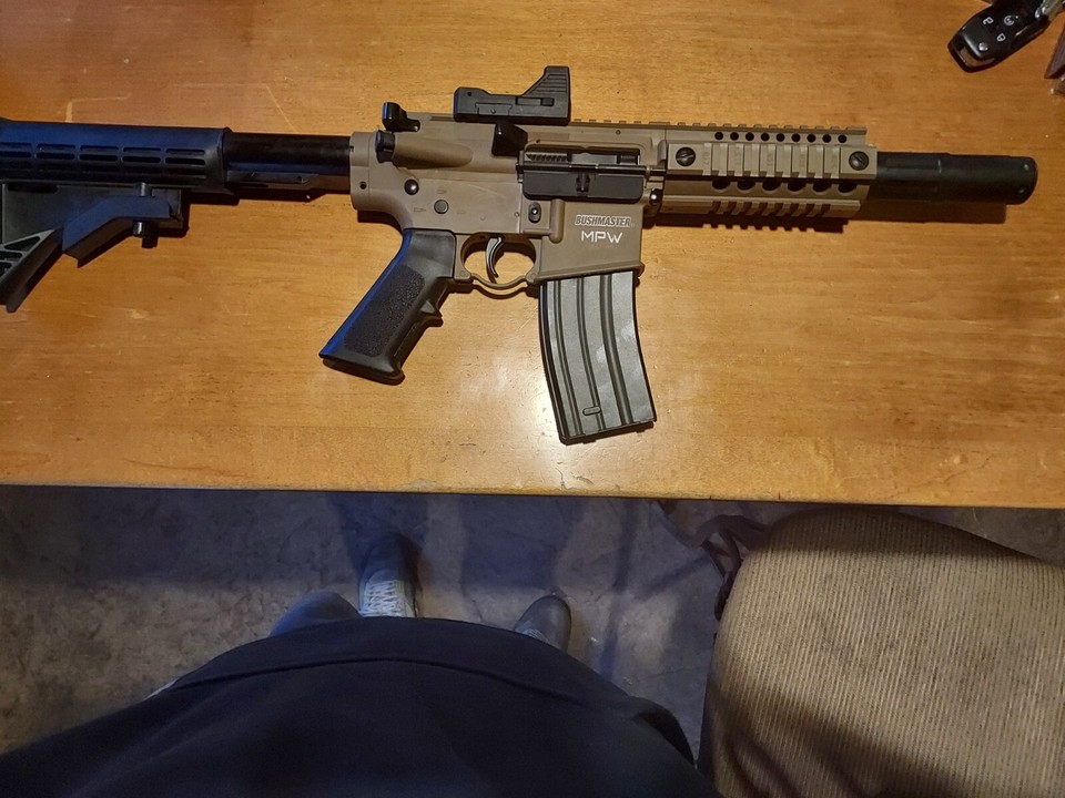 Bushmaster Crosman MPW Full Auto CO2 BB Gun Air Rifle w/ Red Dot Sight ...