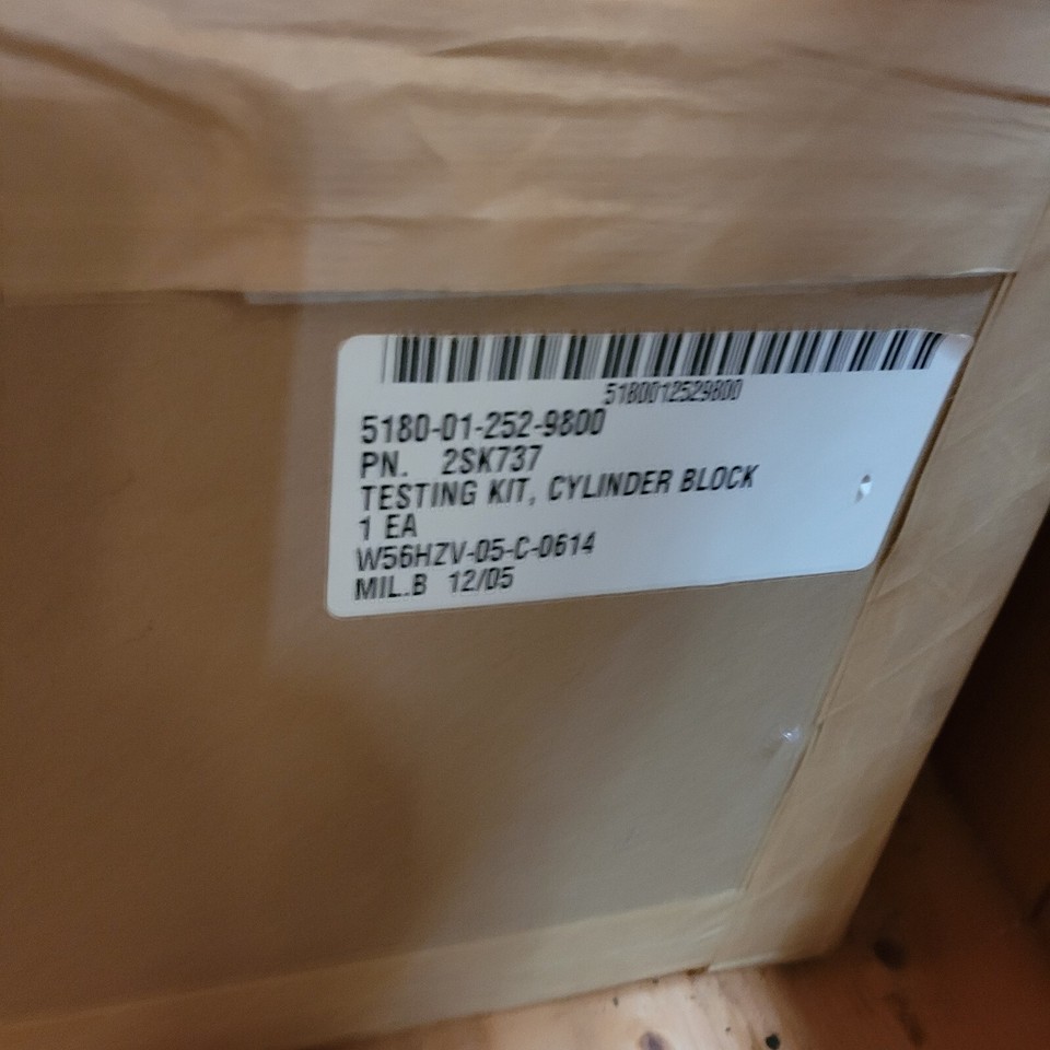 MILITARY HEMTT DETROIT DIESEL BLOCK PRESSURE TEST KIT 2SK737 5180-01 ...