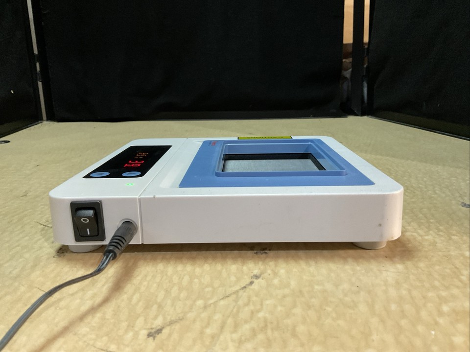 Thermo Scientific Compact Digital Dry Bath Block Heater 2x Blocks ...