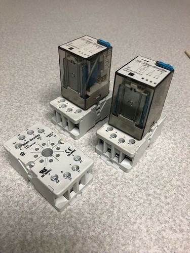 Allen Bradley Relay 700-HA32Z24-3-4 (lot of 2) & 700-HN100 Base (lot of ...