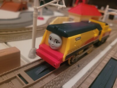 Thomas Track Trackmaster Rebecca 2011 Mattel (CUSTOM WHEELS AND BUFFERS ...