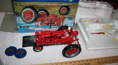 Franklin Mint Case The Farmall F20 Farm Tractor in box | eBay
