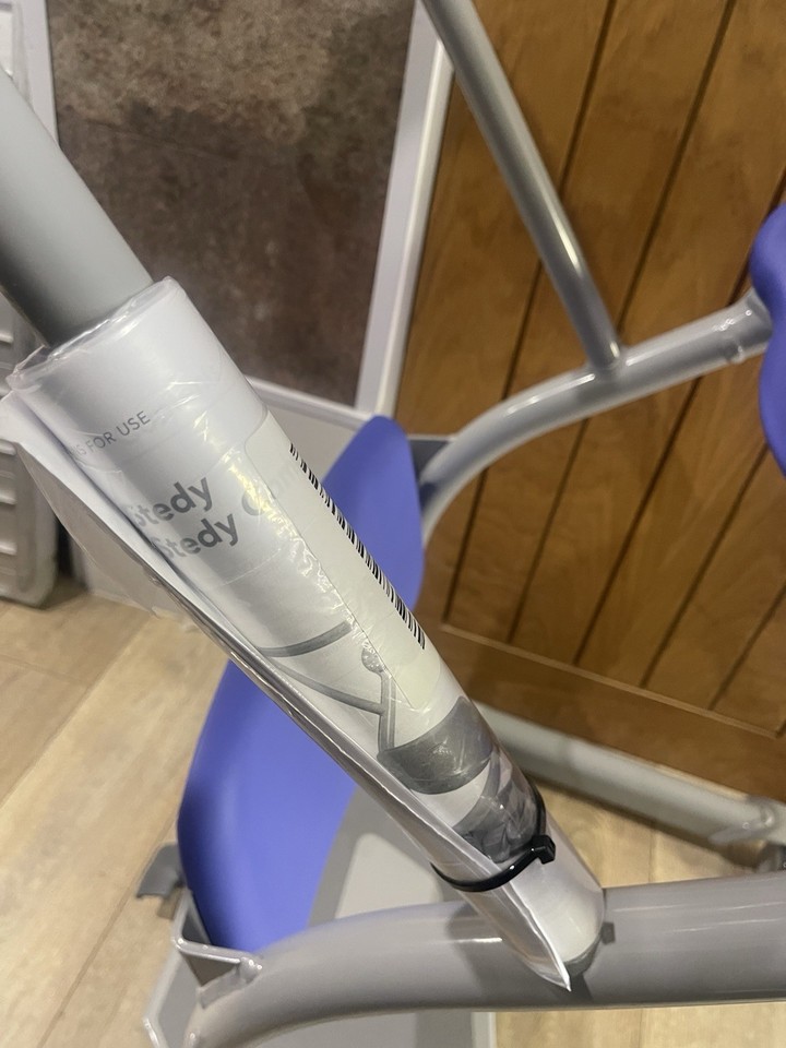 NEW Arjo Sara Steady Mobility Patient Transfer Aid / Standing Aid ...