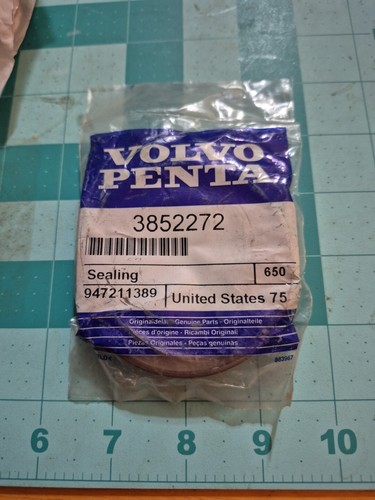 NEW Genuine Volvo Penta Marine OEM Yoke Seal 3852272 | eBay