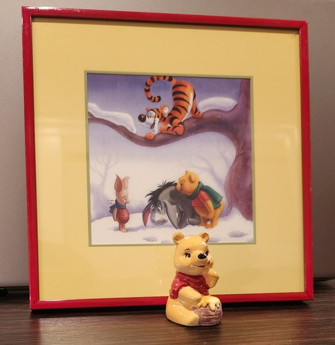 WINNIE THE POOH, TIGGER , PIGLET - (2) 8"X8" PICTURE FRAME W/ X1 ...