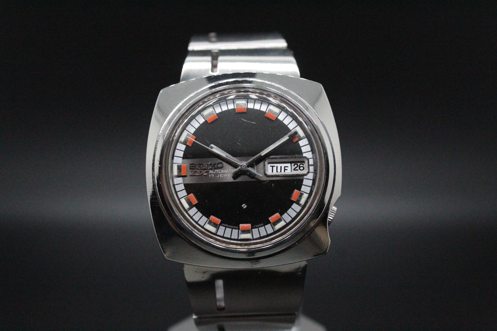 Seiko DX Automatic 17 Jewels 6106-7539 with Black Dial | eBay