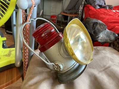 DELTA Powerlite RAILROAD BLINKING lantern Works ! | eBay