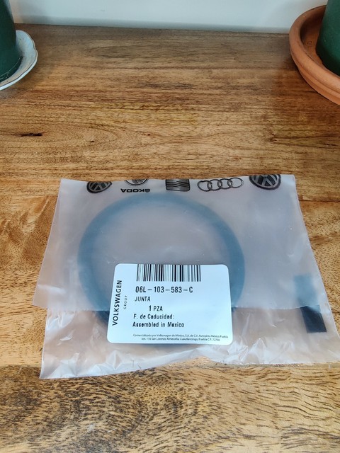 Genuine OEM Engine Timing Cover Seal for Volkswagen 06L103583C for sale ...