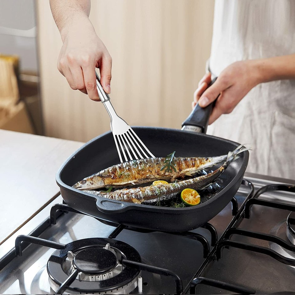 2 pcs/set Premium Fish Spatula For Flipping Fish Egg Patties Fries ...