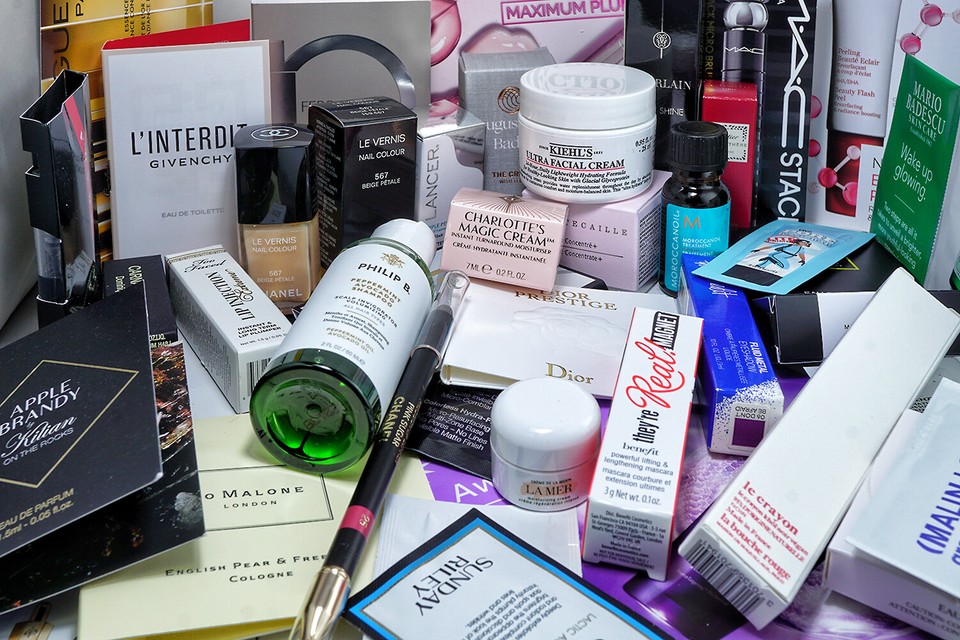 LOT of 40 High End Luxury Designer Makeup/Skincare Samples + Full Sizes ...
