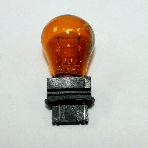 SYLVANIA 3157na 3157nak 3157ak Amber 12 Volt Bulb Turn Signal Parking ...