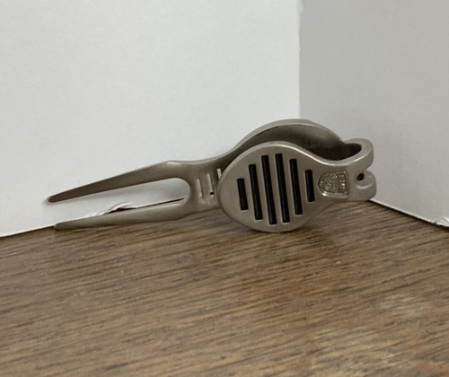 Travelers CMC Golf Divot Silver Metal Repair Tool | eBay