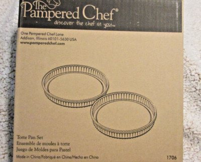 New in box Pampered Chef Torte Pan Set 10.5” Round with Fluted Sides ...