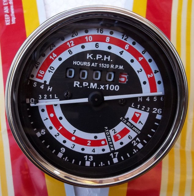 Massey Ferguson 135 KPH Dual Clutch Tachometer 899423M91 for sale ...