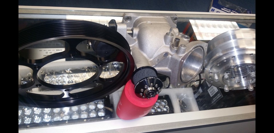 Complete 850rwhp LSA Supercharger kit with all Pulleys and Direct ...