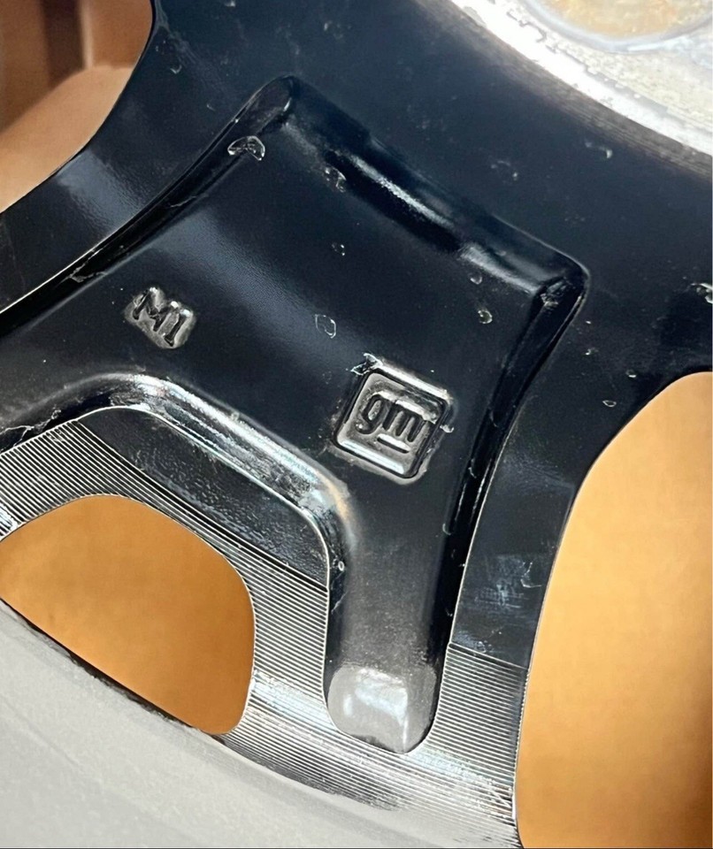 18" GMC Sierra 2500 3500 HD AT4X AT4 X FACTORY OEM Stock Wheels Rims ...