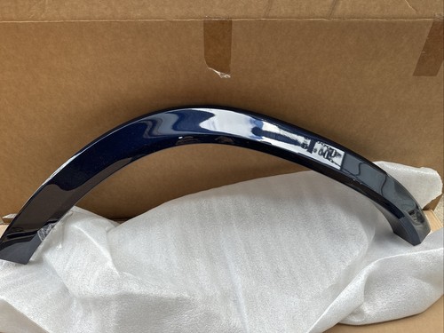 2020-23 Mercedes GLS RH Rear Wheel Opening Molding Brilliant Blue OEM ...