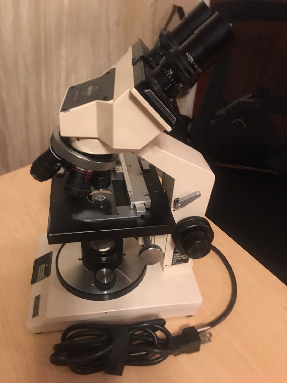Swift M1000-D 4 Objectives Compound Microscope. | eBay