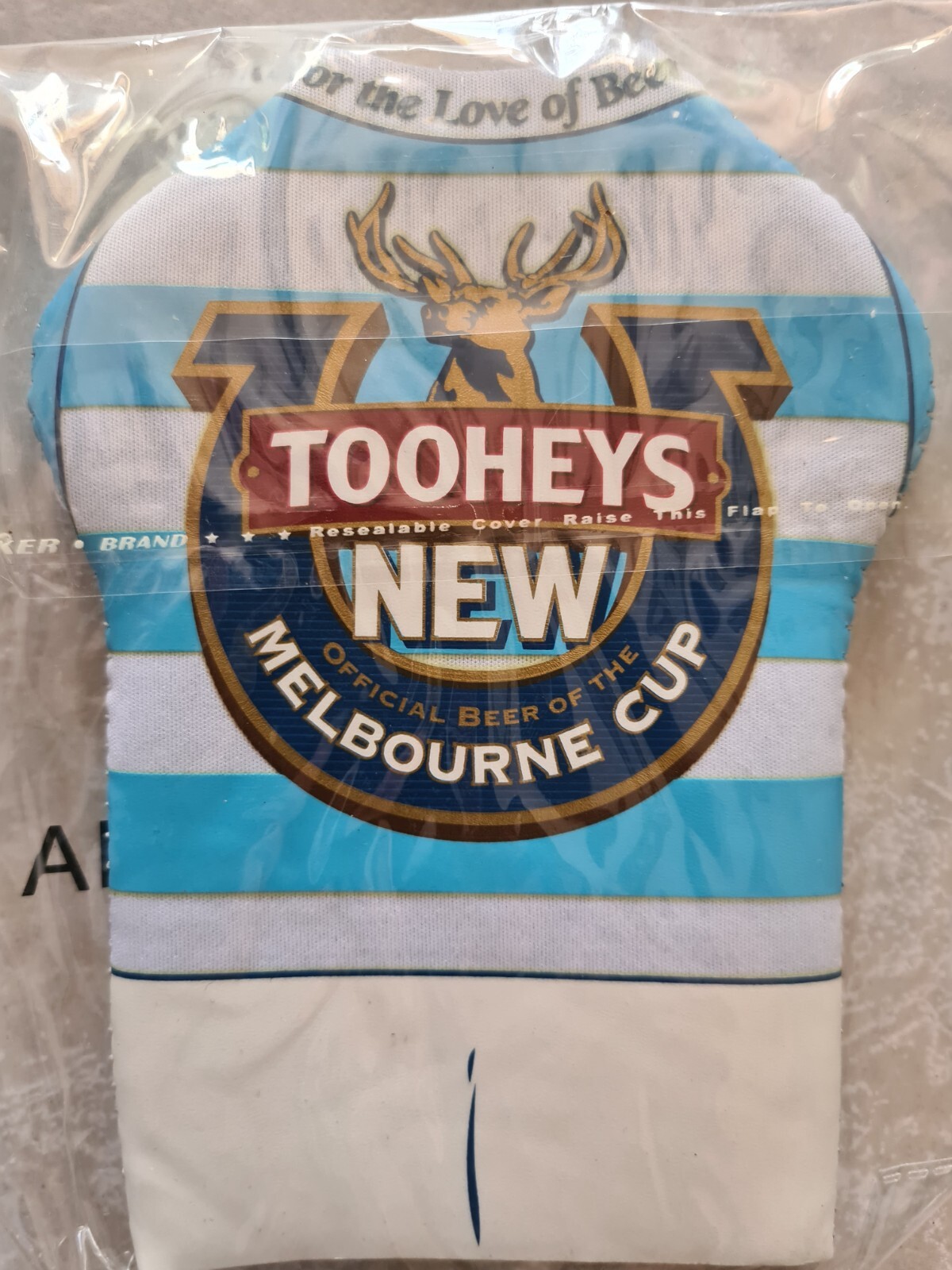 Tooheys Melbourne Cup Collectable Set of 4 Beer Stubby Holders FREE ...