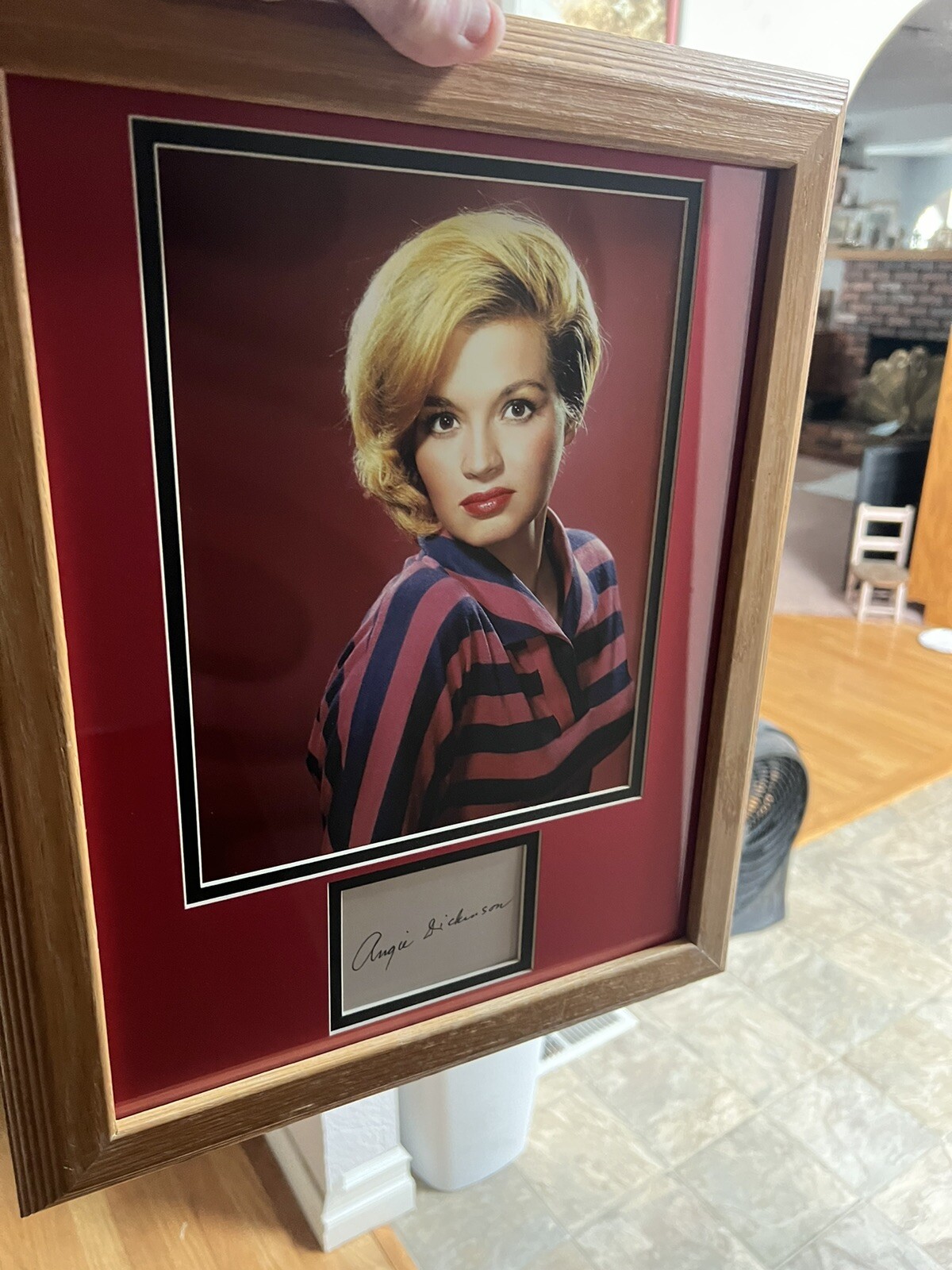 Angie Dickinson 8x10 Photo Mounted Signed 3x5 Card Beckett BAS ...