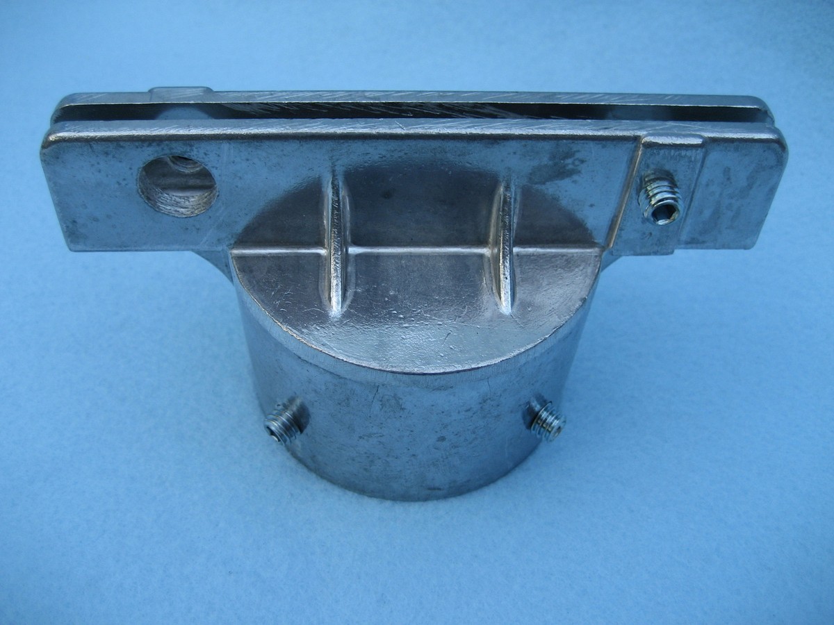 Street Sign For Round Post Brackets Tubular Sign Posts & Round Poles