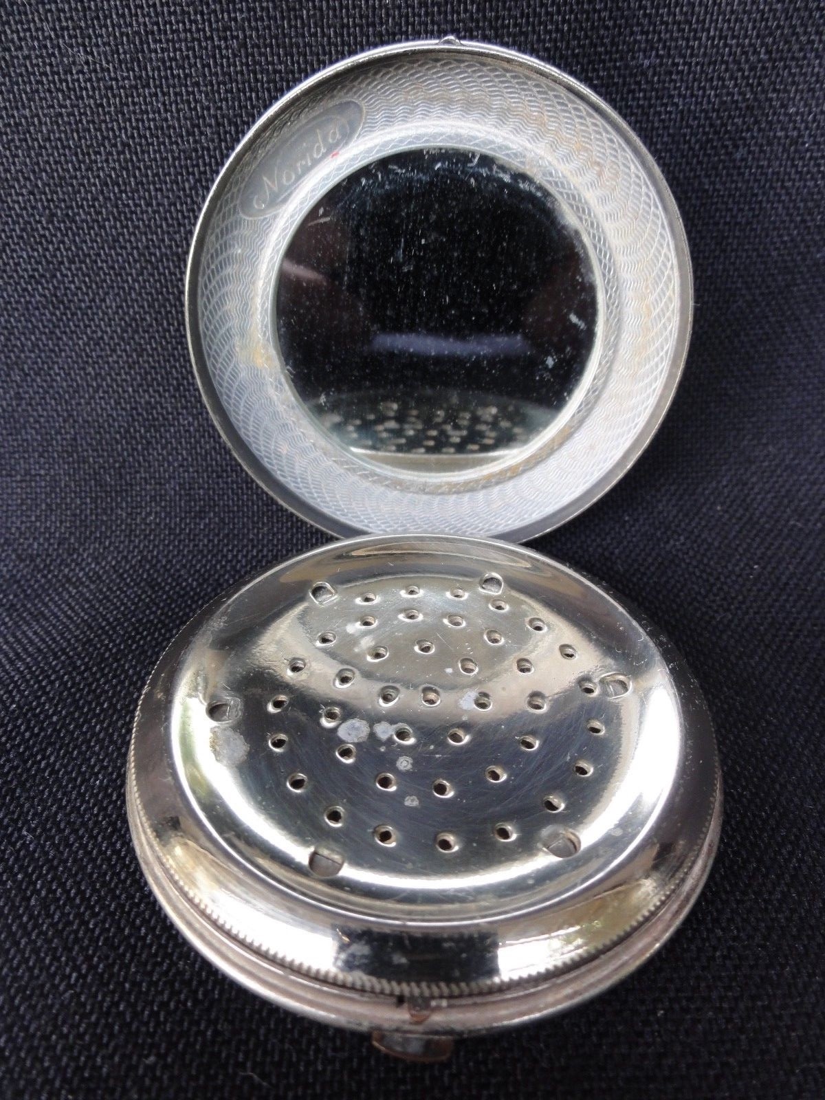 Nocida Compact With Victorian Woman on Face | eBay