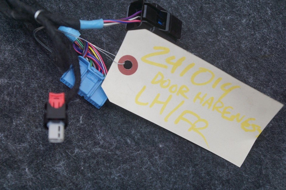 Front Left Door Wire Wiring Harness OEM 1682223-00-F Tesla Cybertruck ...