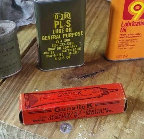 1 Outers Gunslick The Sportsman Reels Rods Guns Oil Lubricant Box ...