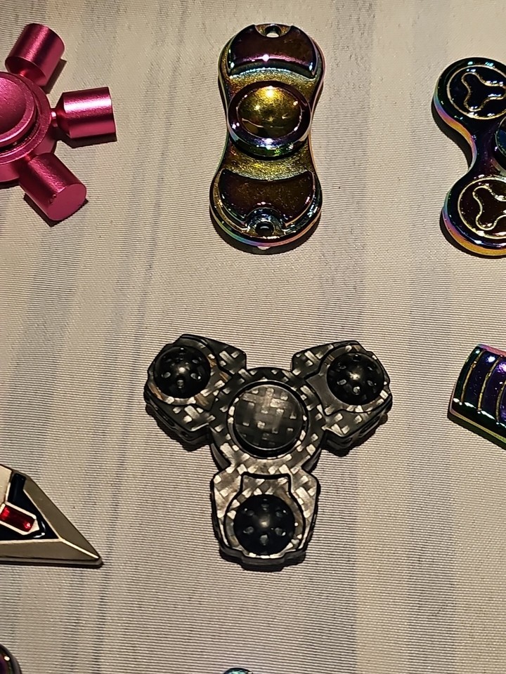 used Lot of 9 fidget spinners metal bronze round colors style stress ...