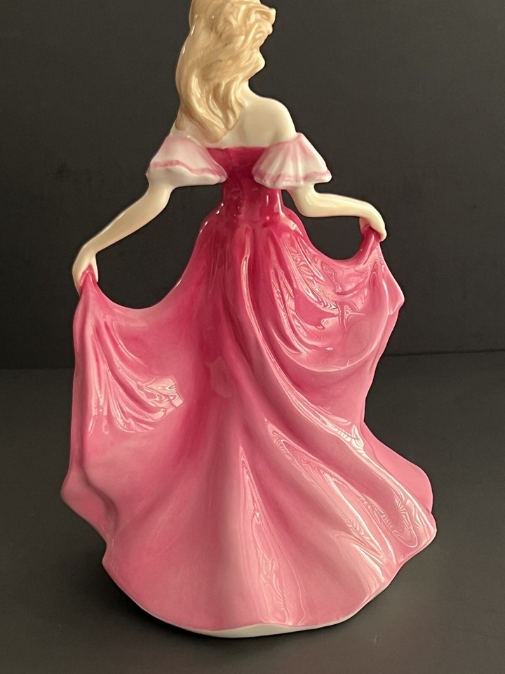 Beautiful Royal Doulton Figurine Emma / 1997 Lady Statue / HN3714.Mint ...