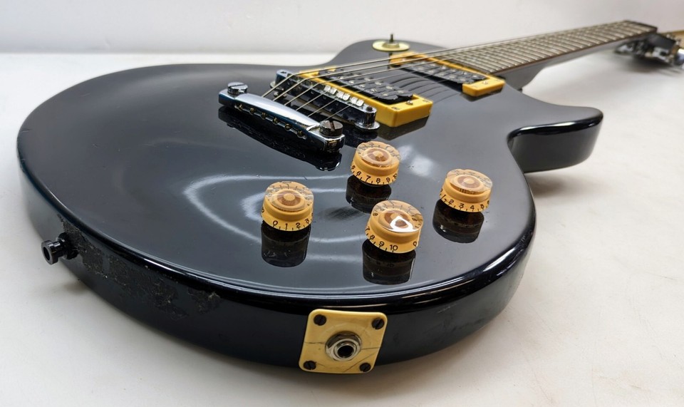 Epiphone Les Paul Model by Gibson Piano Black 6 String Solid Electric ...