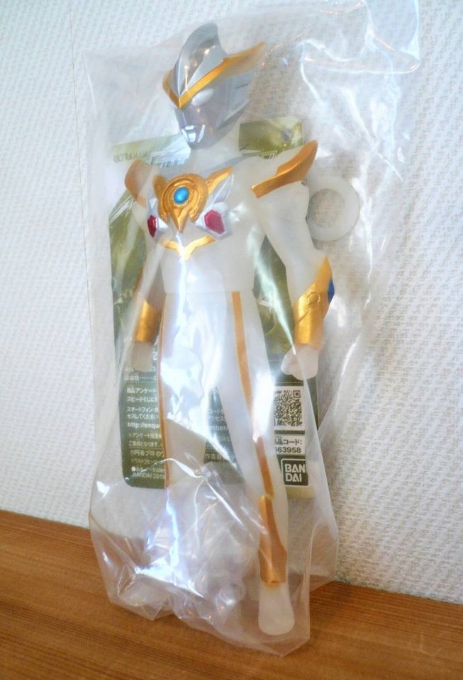 Theater Limited Ultraman Rube Transformation Light Color Version ...