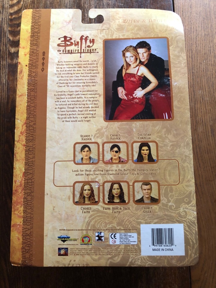 Buffy the Vampire Slayer - Buffy and Angel "The Prom" - Action Figures ...