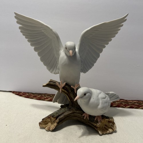 Vintage, Homco Masterpiece Porcelain Doves Figurine 1985, Beautiful | eBay