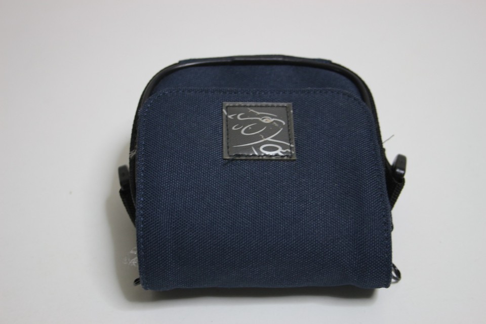 Pokemon Center Limited Kyogre Carrying Pouch Case Nintendo Game Boy ...