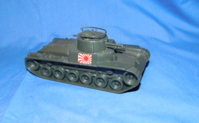 Classic Toy Soldiers WWII new Japanese Chi-Ha tank in green plastic w ...