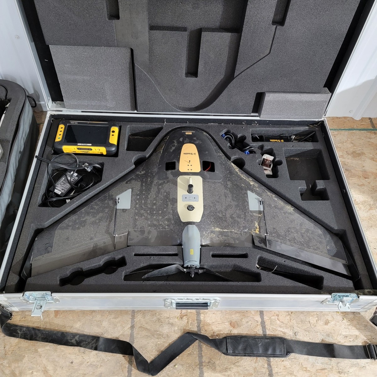 Trimble Uav Trimble AV17 UAV/Helix GNSS Antenna | Canal Geomatics